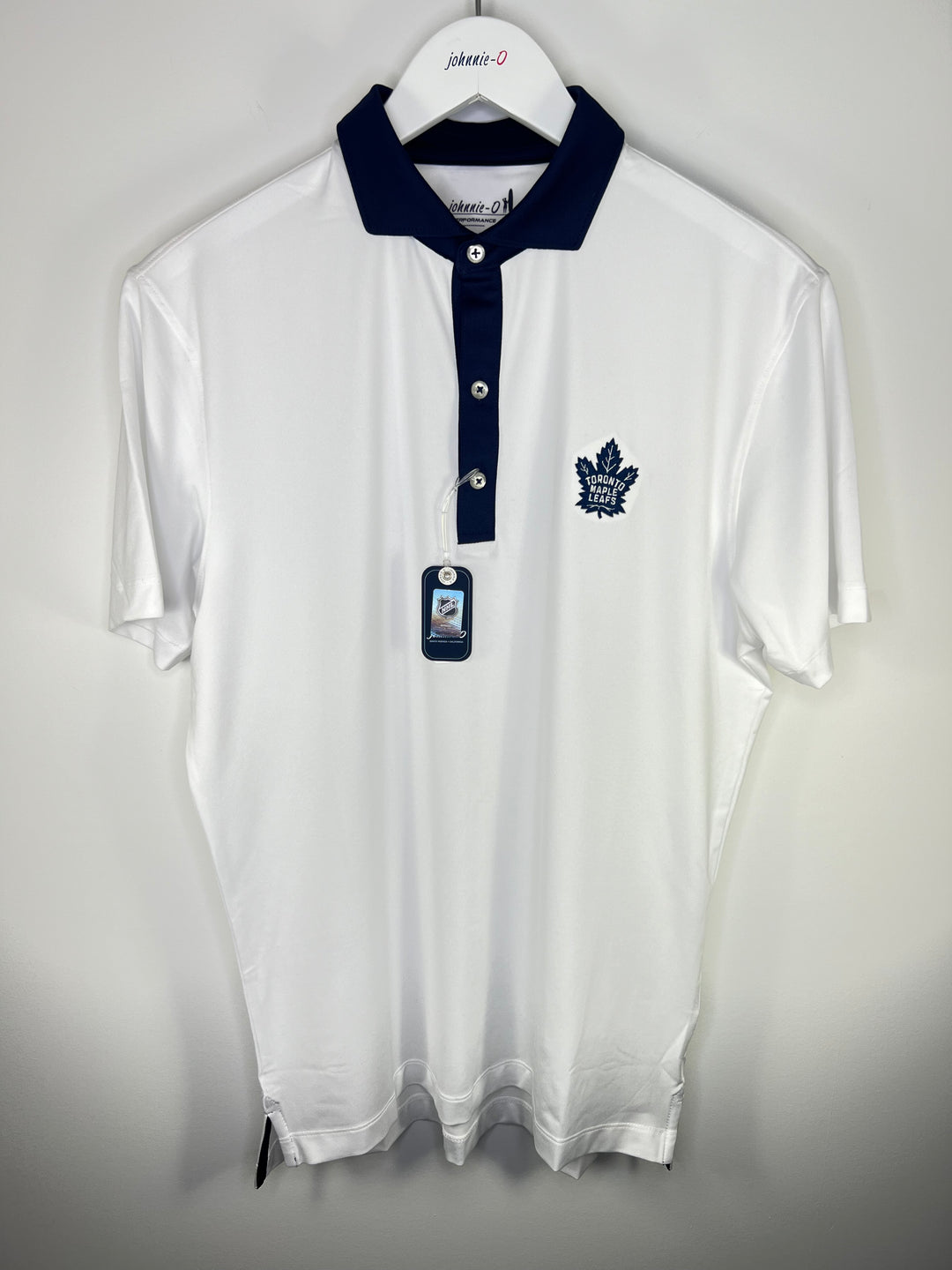 MAPLE LEAFS RAMOS POLO (WHITE) - JOHNNIE-O – Jeff's Guyshop